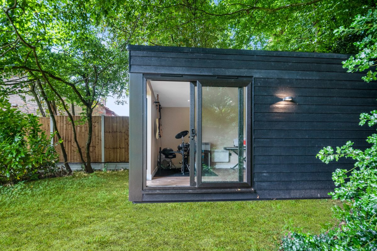 Garden Music StudioBrentwood, Essex – Hawksbeck