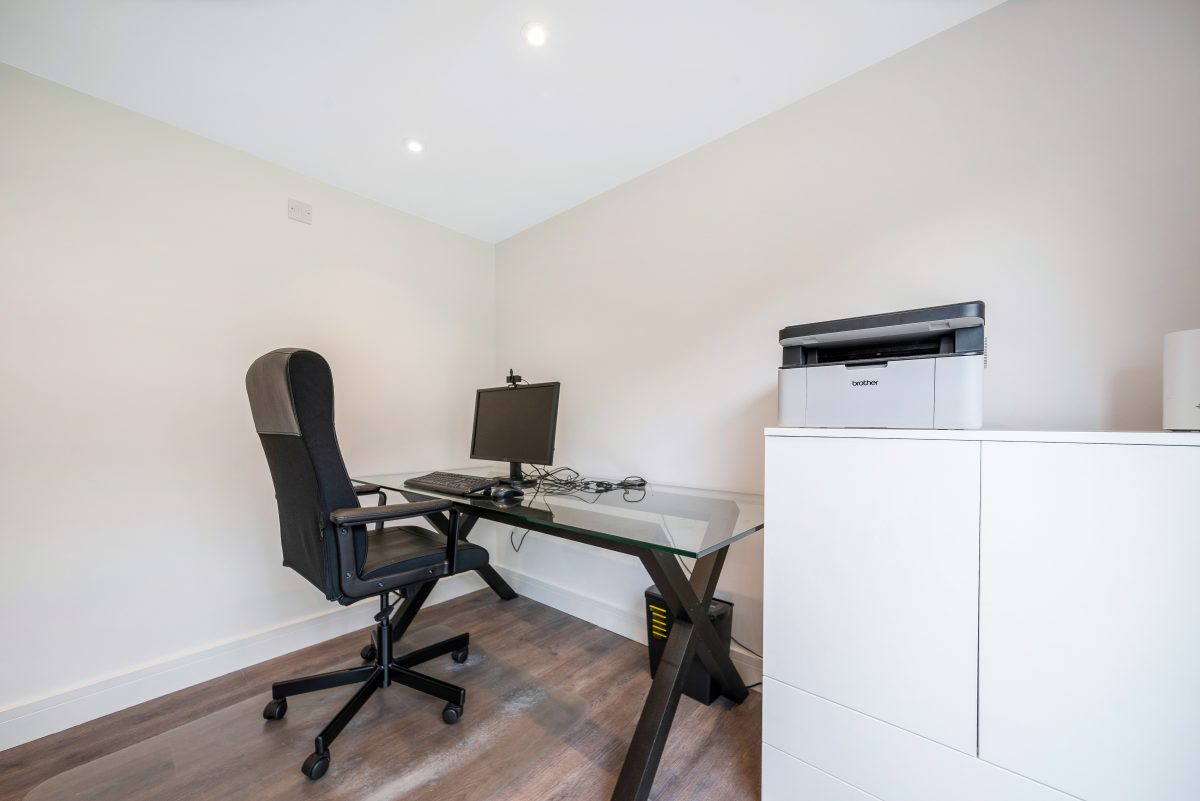 Garden Room Office & Relaxation Space - London