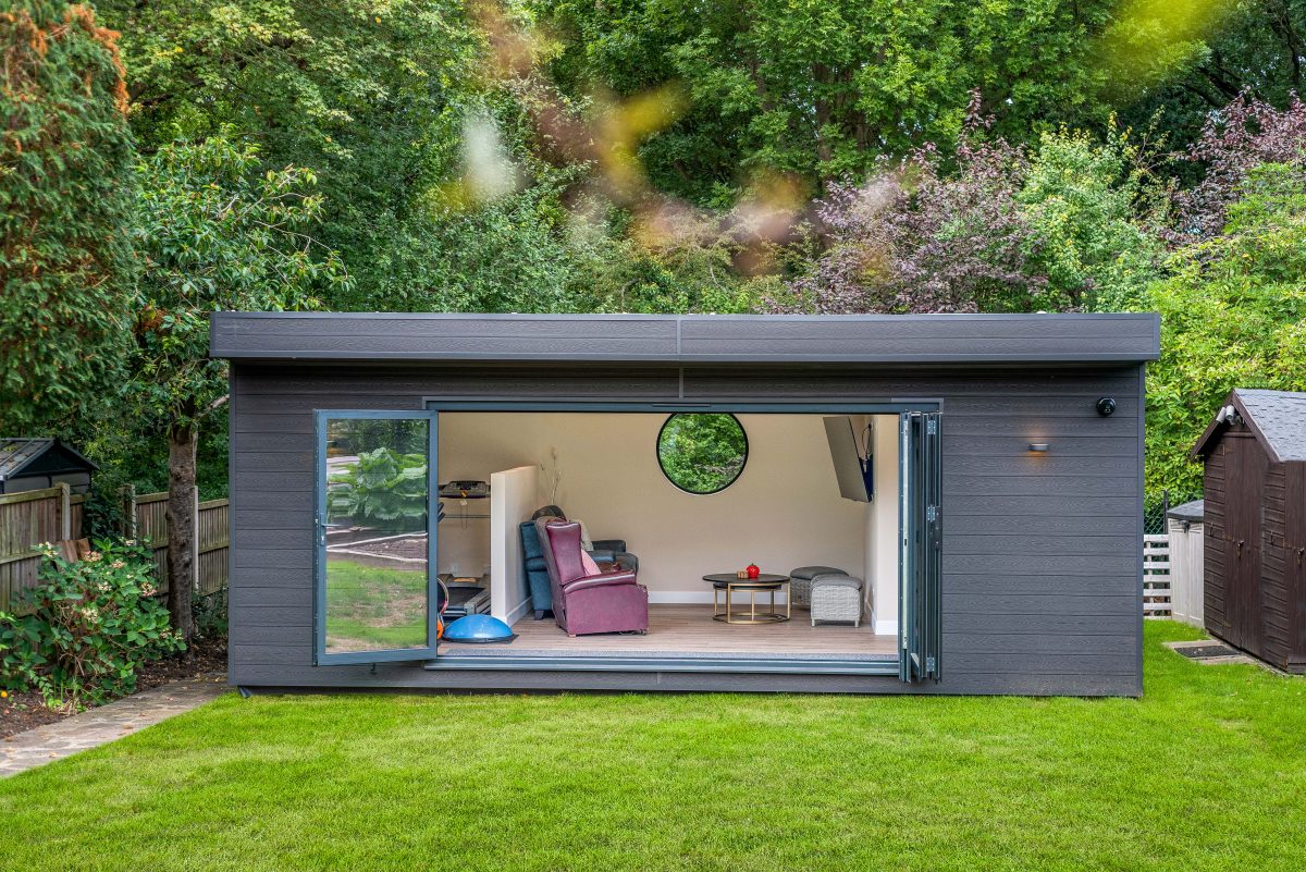 Granny Annexe Garden Room - Upminster, Essex