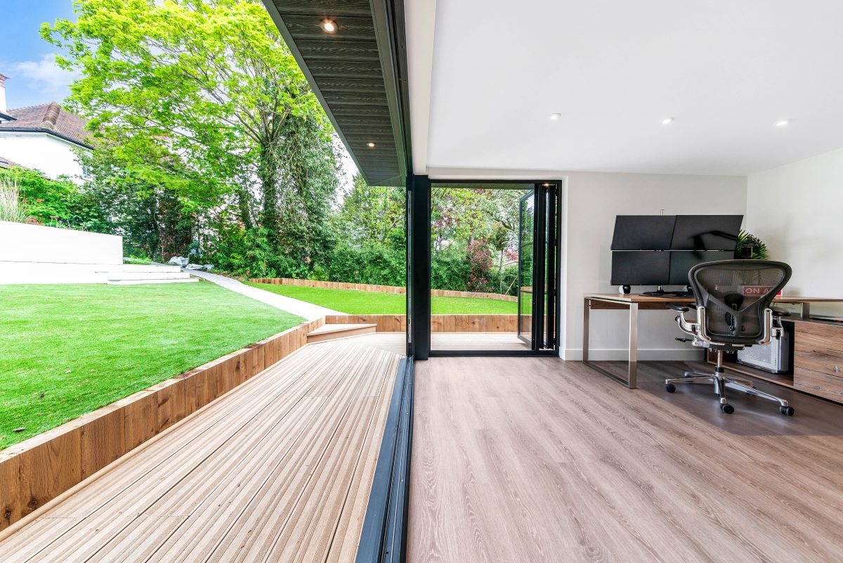 Garden Games Room & Recording Studio - Northwood, London