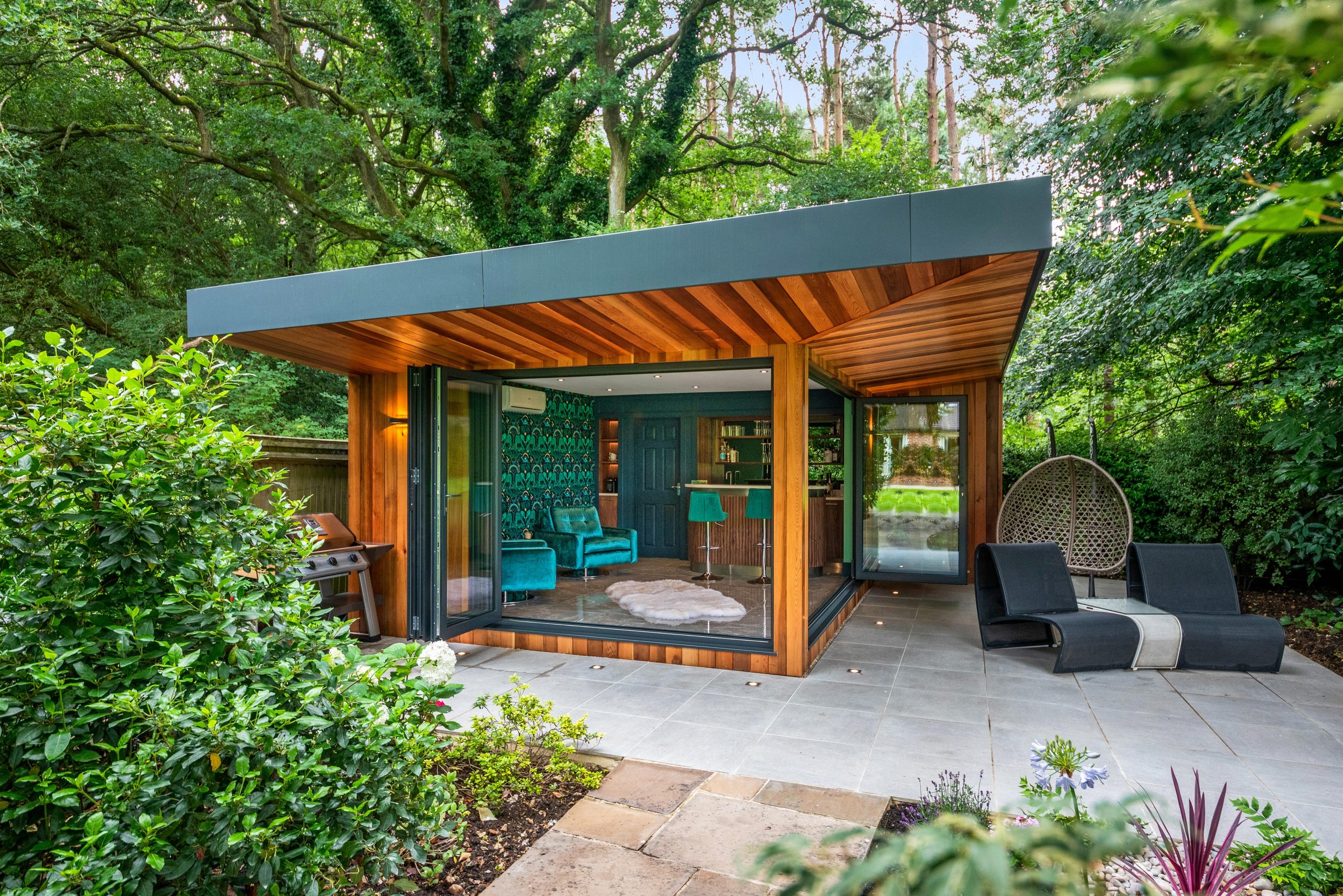 Bespoke Garden Room Bar Gerrards Cross Buckinghamshire Bespoke Garden Room Bar Gerrards Cross Buckinghamshire